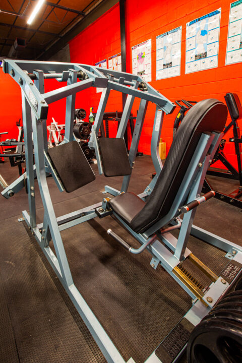 Plate Loaded Iso-Lateral Leg Press - Iron Mine Chicago | Chicago ...